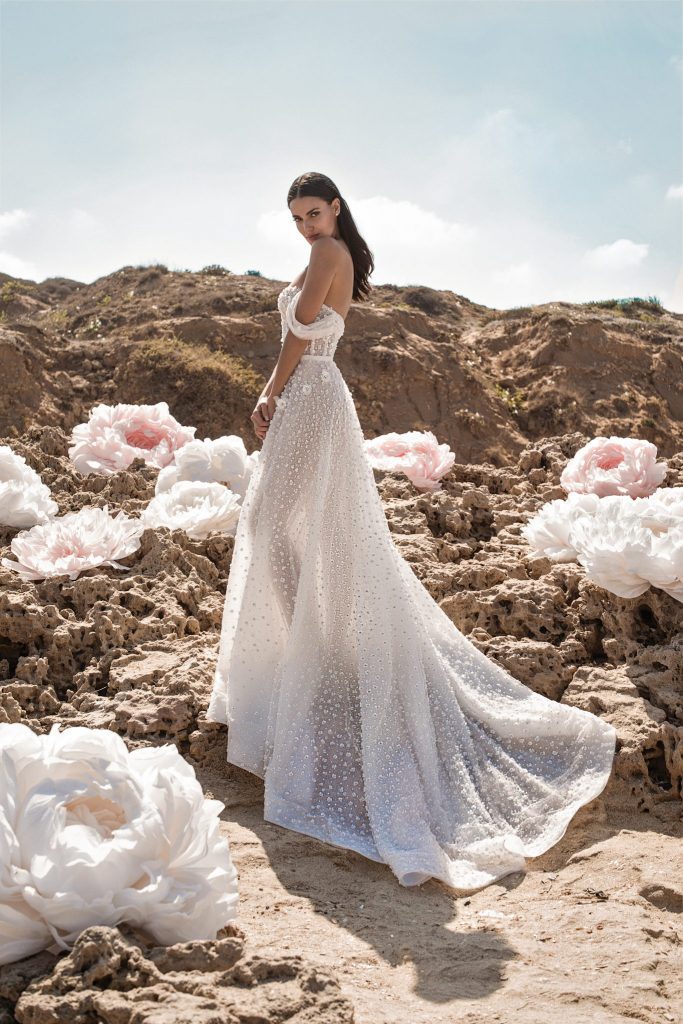 Noelle - LEE PETRA GREBENAU